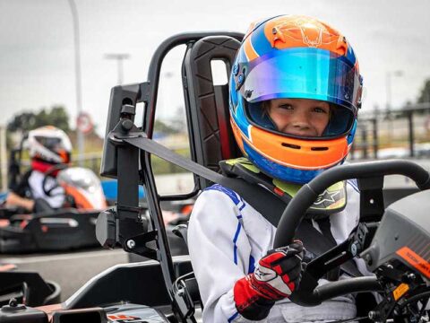 OnlyKart : Karting Lyon - Piste de kart électrique indoor